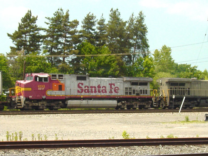 BNSF 691